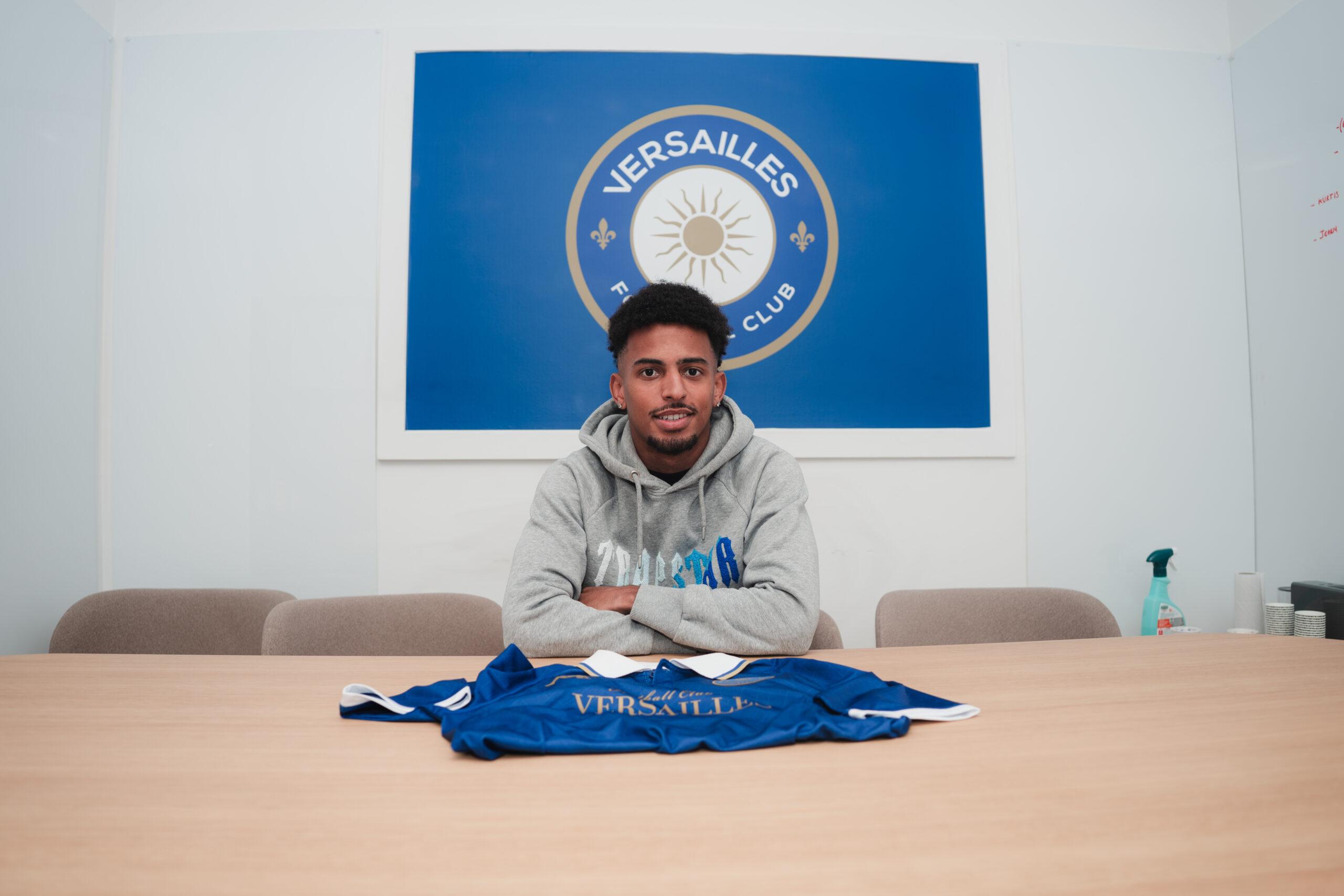 Alexis Kabamba rejoint Versailles